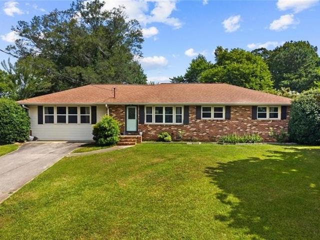 8 Cameo Dr NW, Rome, GA 30165