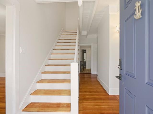 8 Champlin Street