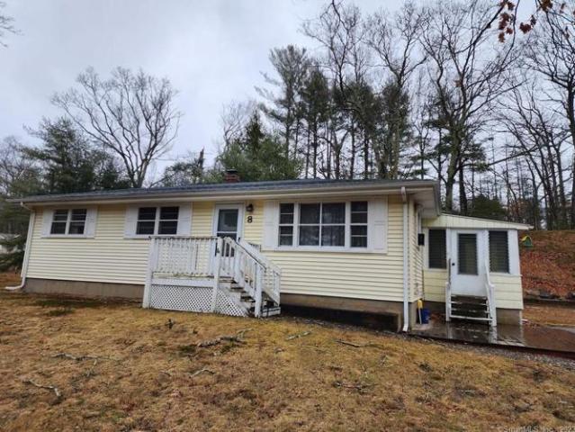 8 Chappell Street Ext, Chaplin, CT 06235