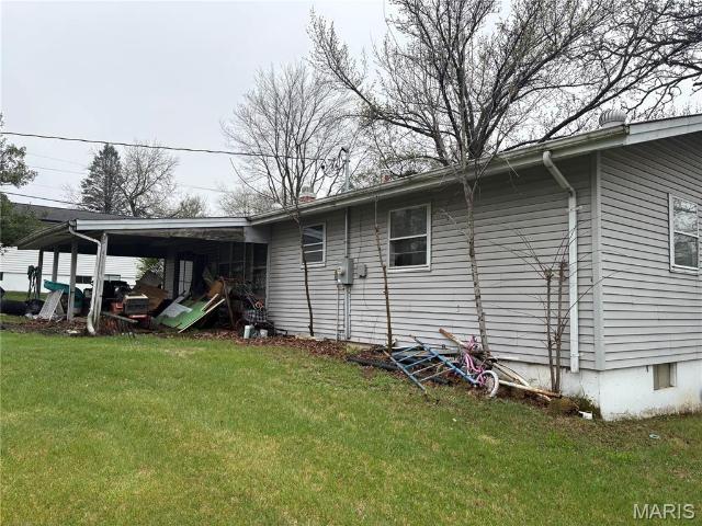 8 Cimarron Dr, St. Charles, MO 63304 | Compass