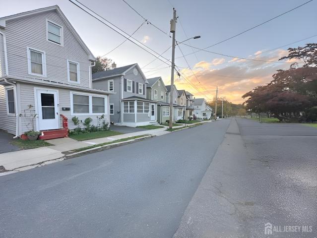 8 Clinton Street