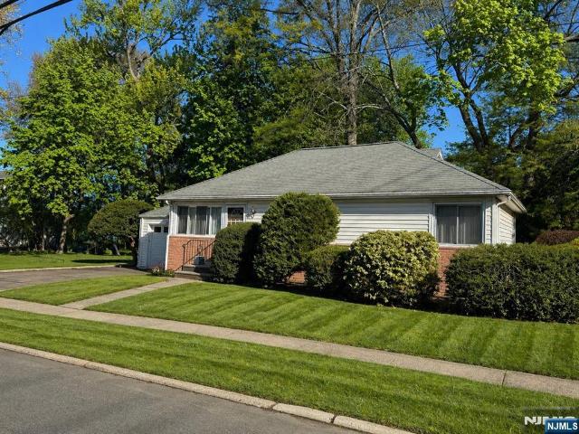 8 Cornwall Road
