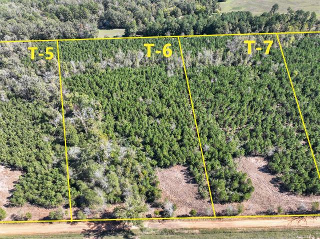 8 County Road 3121