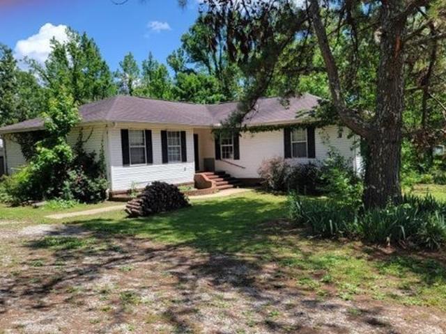 8 County Road 8121, Rienzi, MS 38865