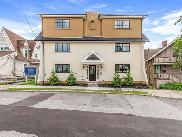8 Crystal St, Unit 2, Melrose, MA 02176 | MLS #73393