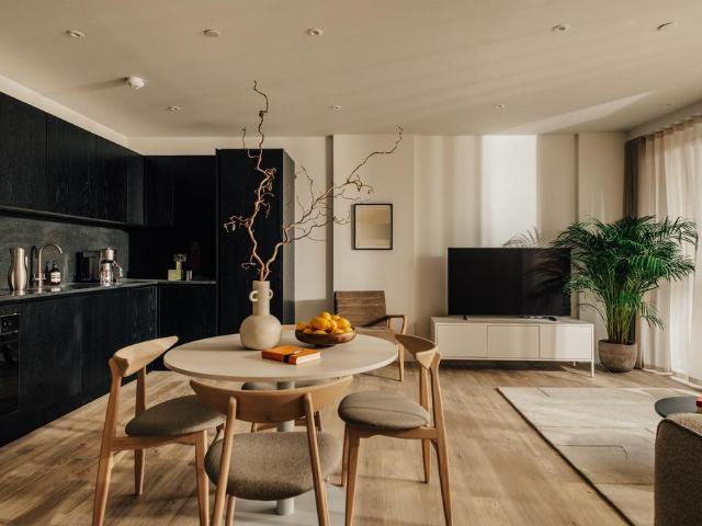 8 Davey Square, London, E9 3 bed apartment to rent £3,640 pcm £840 pw