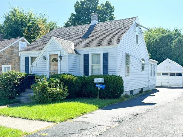 8 Dexter Street