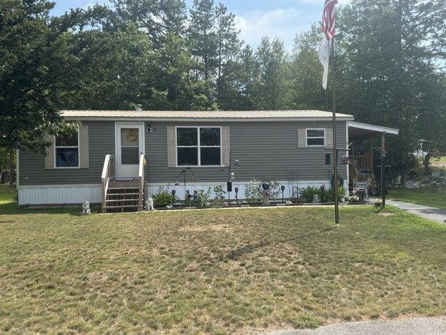 8 Dogwood Dr Unit 18, Norway, ME 04268
