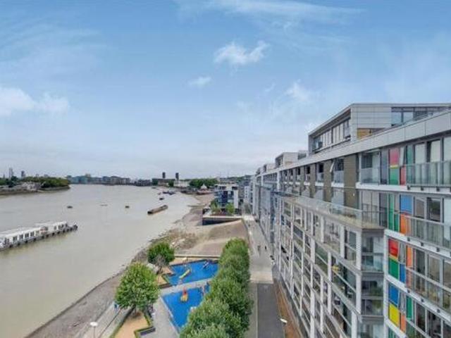 8 Dowells Street, Admirals Tower, Greenwich, 3 Bedroom Apartment
