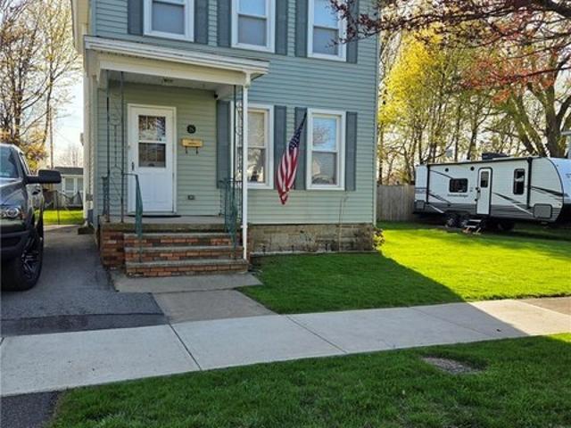 8 E 5th St, Oswego, NY 13126