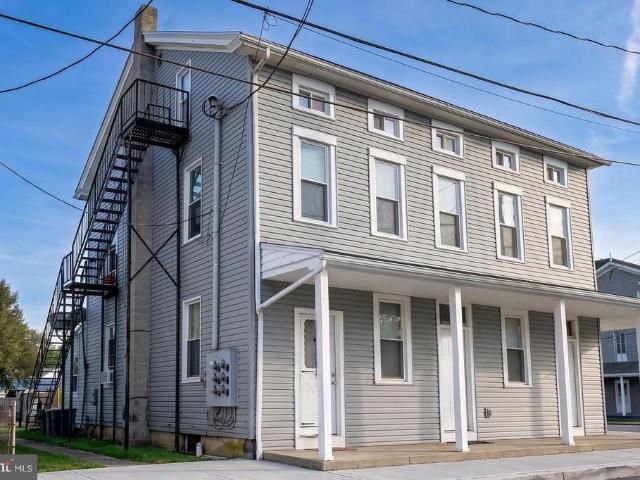8 E Broadway Ave