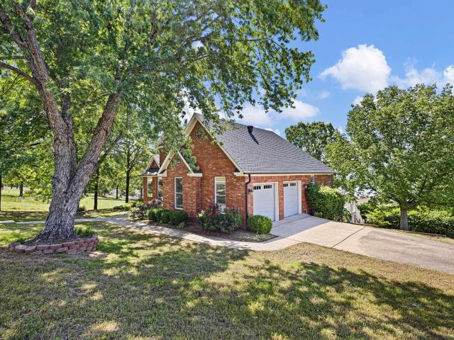 8 E Ridgeline Drive