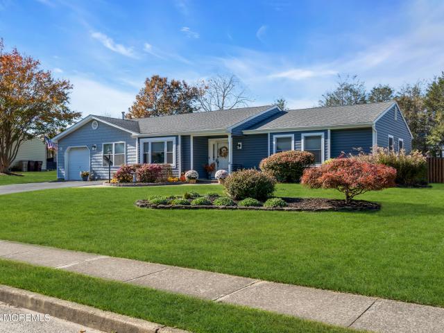 8 Eagle Drive
