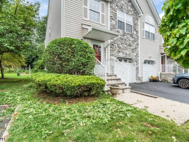 8 Edith Pl