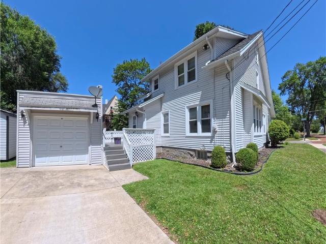 8 Fullerton Avenue