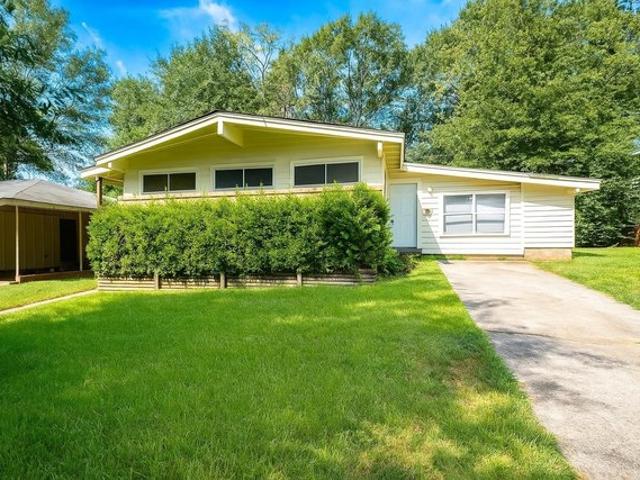 8 Fairmont Dr, Little Rock, AR 72204