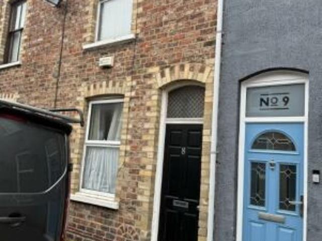 8, Fern Street
