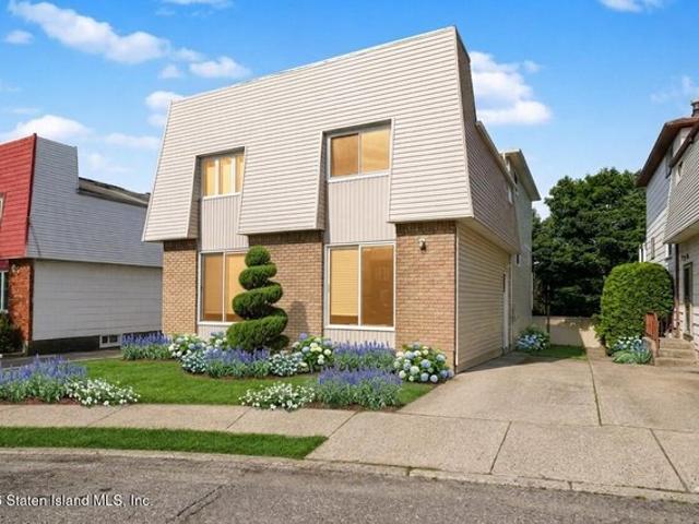 8 Fillmore Ave, Staten Island, NY 10314