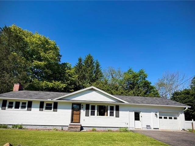 8 Flynn St, Walton, NY 13856