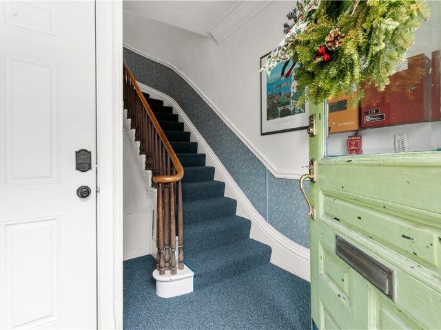 8 Franklin Street 3