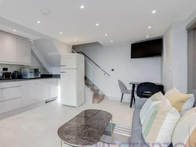 8 Friars Mead, Cubitt Town, London, E14 3JZ, United Kingdom | 4 bed house for rent #139268872 | Rentberry