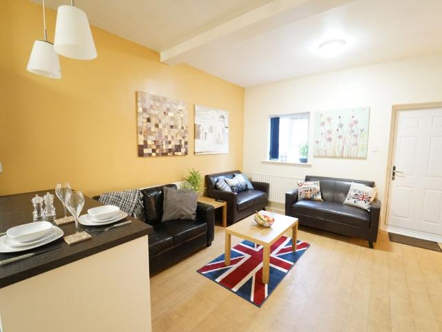 8 Gamble Street, Arboretum, Nottingham NG7, 6 bed shared accommodation to rent, £563 pcm | PrimeLocation