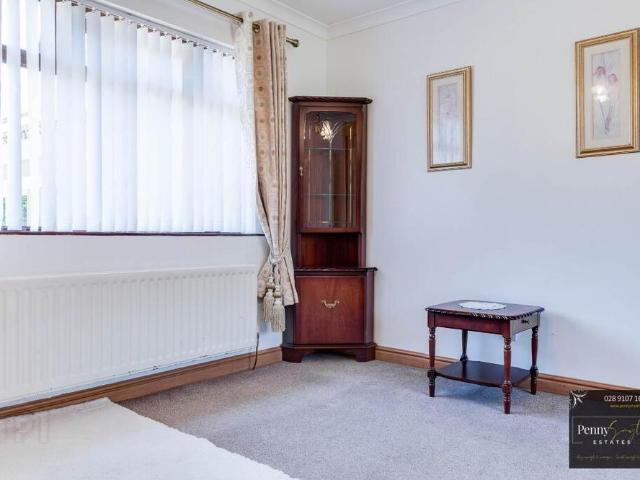 8 Glenmount Park, Newtownards, BT23 4QL