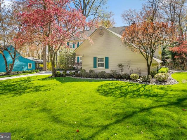 8 Glenperth Lane