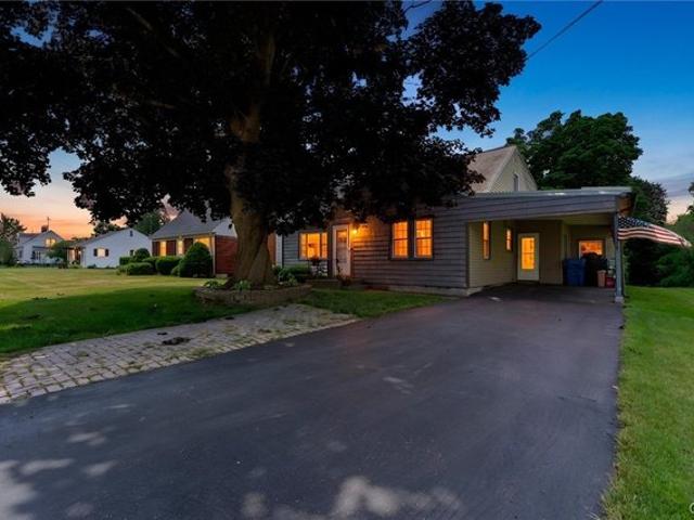 8 Glyndon Ave, Cortland, NY 13045