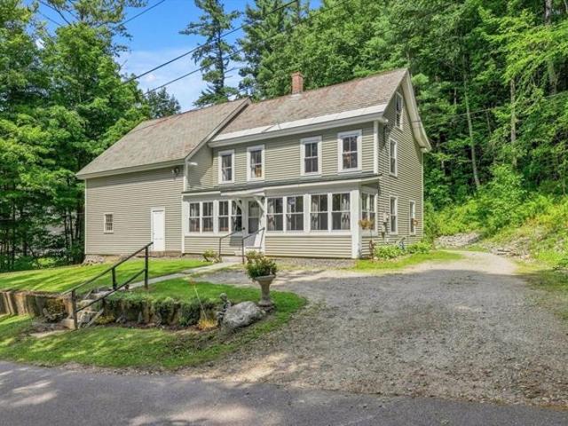 8 Granite St, Marlborough, NH 03455