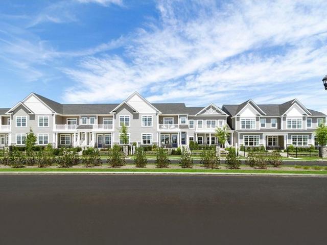 8 Grace Hall Ln, Yaphank, NY 11980