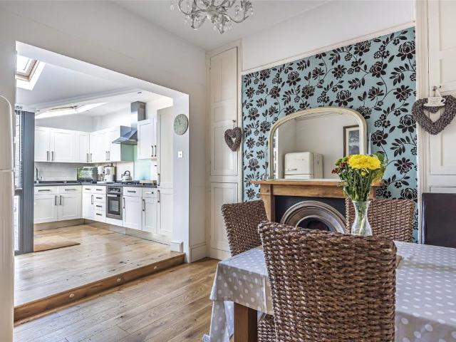 8 Gratton Road, CHELTENHAM GL502BS