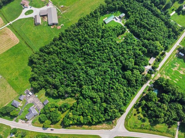 8 Greenbush East Road
