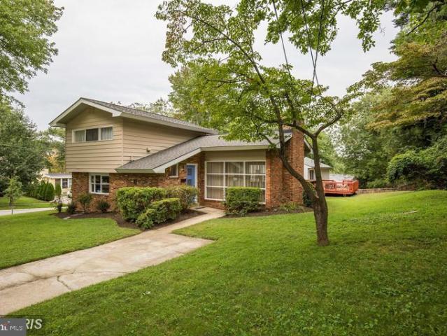 8 Gruenther Ct, Rockville, MD 20851 | MLS #MDMC2223 | Compass