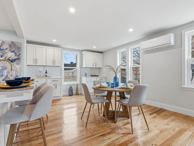 8 Hammatt St, Unit 2, Ipswich, MA 01938 | MLS #73506