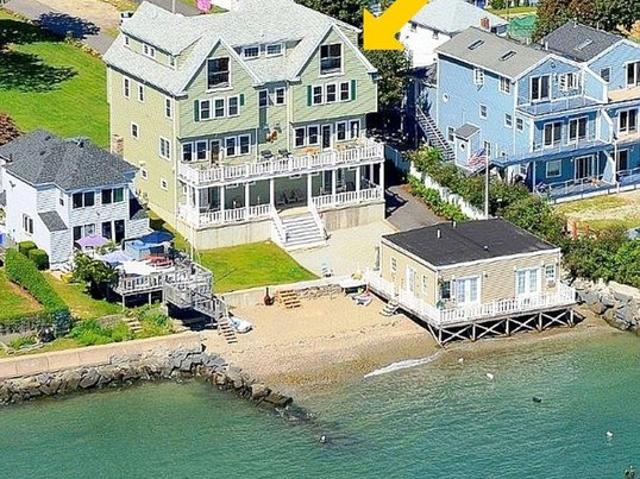 8 Harveys Ln Unit 8A, Quincy, MA 02169