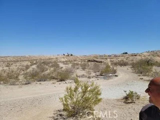 8 Henderson, Barstow, CA 92311 | MLS #530043