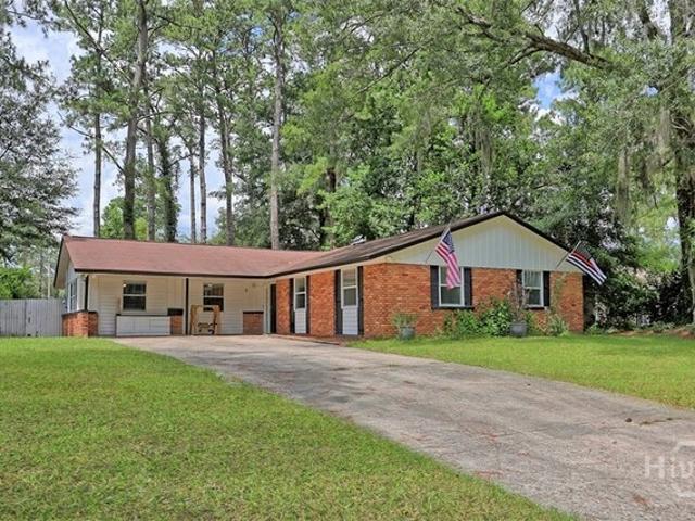 8 Hillyer Dr, Savannah, GA 31406