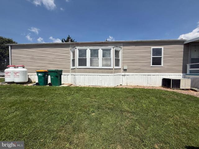 8 Hillcrest Drive