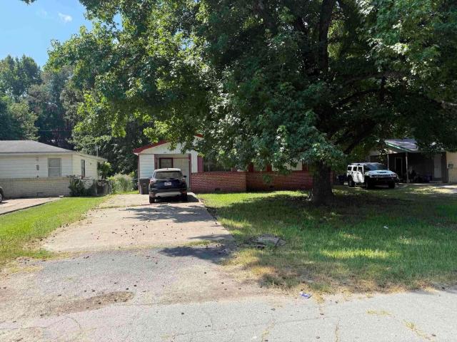 8 House Package St
