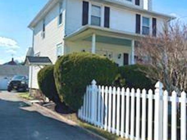 8 Illinois Avenue