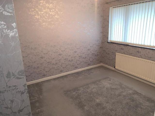 8 Inverview Road, Larne, BT40 2BU