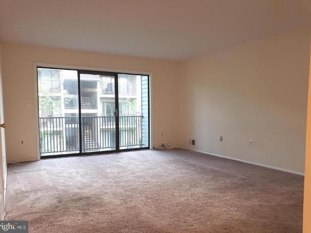 8 Joyner Court