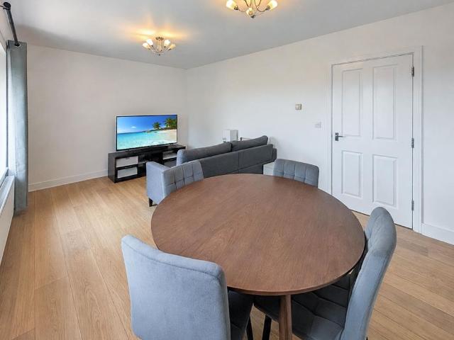 8 King Cole Place, Colchester, CO4 0BA