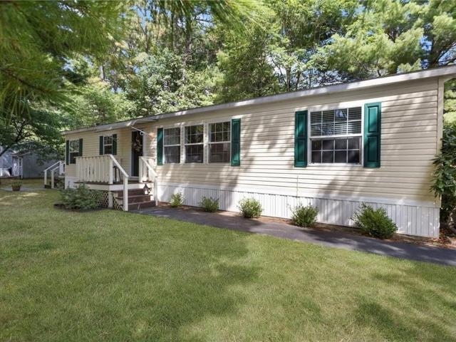8 King Philip Road