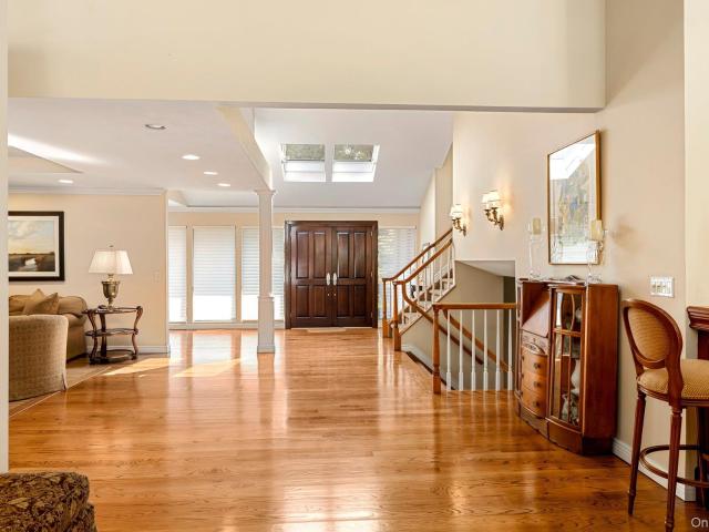 8 Kodiak Drive