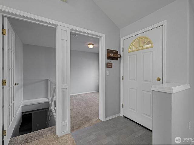 8 Lakewood Oaks Drive SW