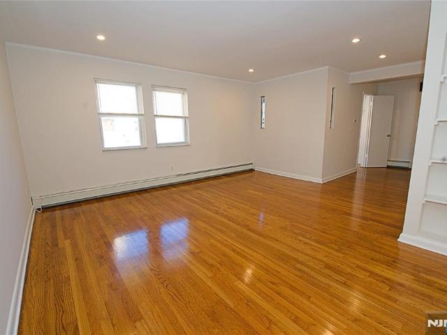 8 Leary Lane # 4