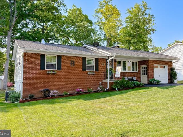 8 Leslie Dr, Indian Head, MD 20640 | MLS #MDCH2053 | Compass