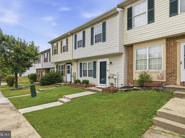 8 London Perry Court